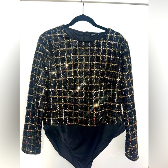 Tops | Shein Never Worn Black And Gold Sequin Body Suit Perfect For Nye ...